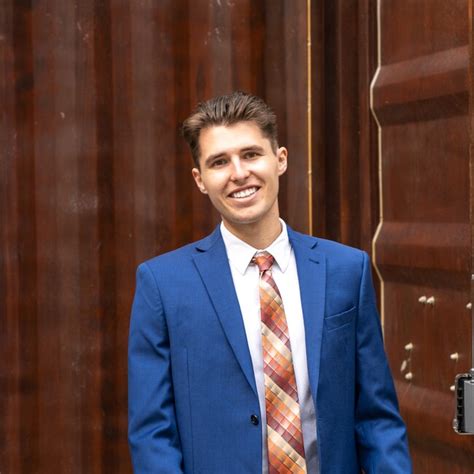 noah crowley real estate agent in greenwood village co