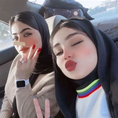 صور اخوات مع بعض متابعهه😉 Nel 2024