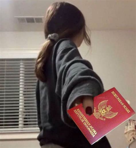 Bugatti By DJSquishy Sound Effect Meme Button For Soundboard Tuna