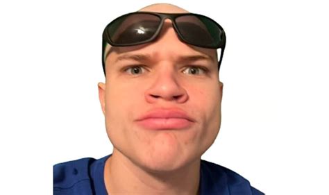 Who Is Jynxzi Real Name Bio Age Height Family Education Net Worth Career Fact Bios