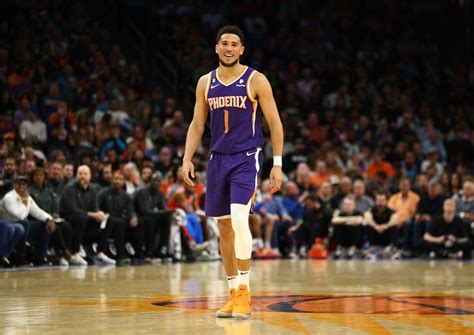 NBA roundup: Kevin Durant sits, Devin Booker carries Suns | Reuters