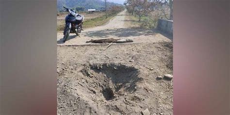 Dvb ဟိုပင်မြို့နယ်၌ စစ်တပ်က လက်နက်ကြီးဖြင့်ပစ်ခတ်သဖြင့် သားအမိ ၂