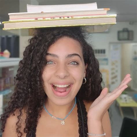 Jana Hmadi On Threads