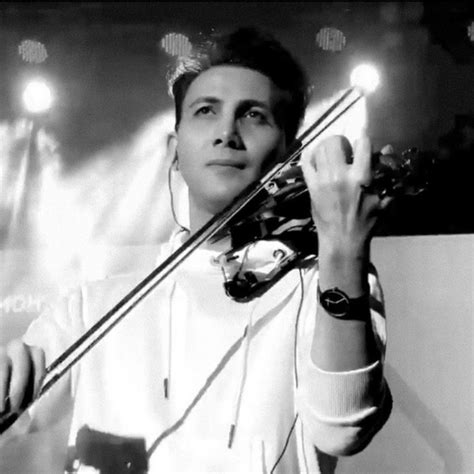 حسین بابایی فنز Youtube