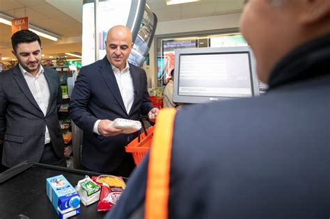 Ковачевски Во времето на ВМРО ДПМНЕ беа потребни 4 5 минимални плати за една потрошувачка