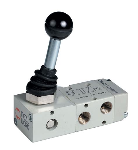 90 Degree Lever Valve 3 2 G1 8 Ports Metal Work Flomax