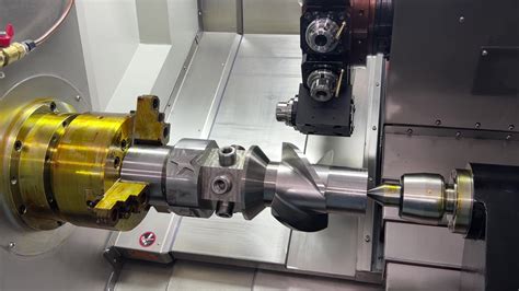 Cnc Lathe Multi Tooling Ck6180 4000mm Large Size Cnc Lathe Machine With Fanuc Control Buy