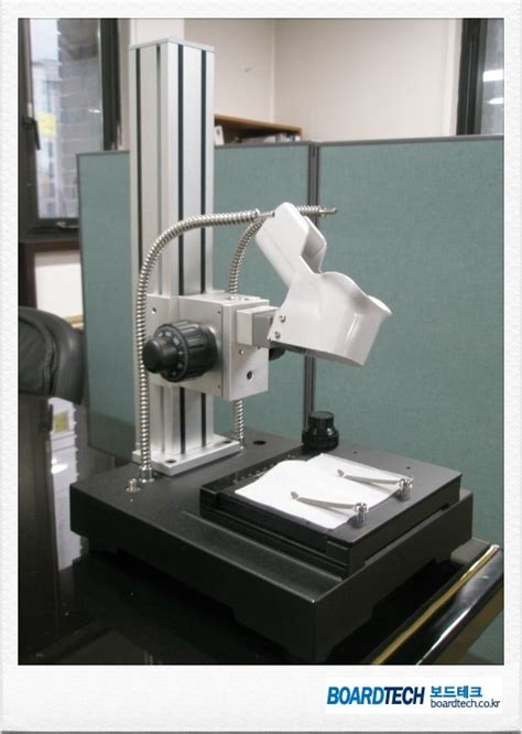 스테이지stage 정밀스테이지 광학정밀기기 현미경스테이지 광학측정기xy스테이지광학테이블제진대실험테이블