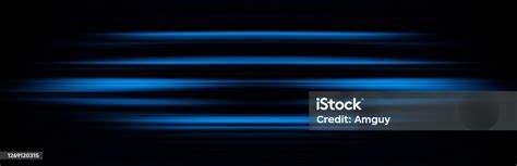 추상적인 파란색과 검은색은 그라데이션이 있는 라이트 패턴으로 바닥벽 금속 텍스처 소프트 테크 대각선 배경 블랙 다크 클린 모던