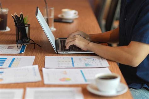 Comprehending Translation Quality Through Fundamental Standards