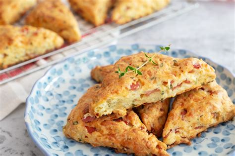 The Main Difference Between Scones And Biscuits