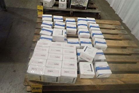 Lot Of Acuity Controls Sensor Switches Yellow Tag Auctions