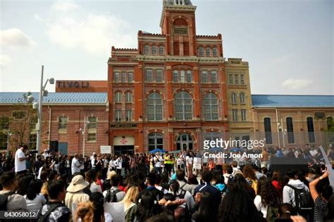 Denver Auraria Campus Photos And Premium High Res Pictures Getty Images