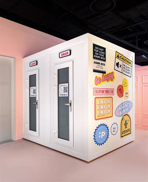 Designm4 X Play In The Boxthe Hyundae Seoul Colorful Sticker Art