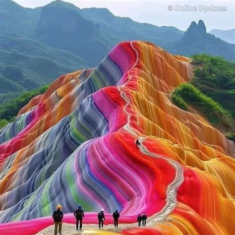 Pin By Arlette Rush On Oh The Places Youll Go ⚓ Danxia Landform