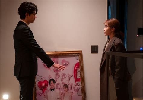 Shinhwas Eric Im Joo Hwan And Yoo In Na Face Difficult Changes In The Spies Who Loved Me