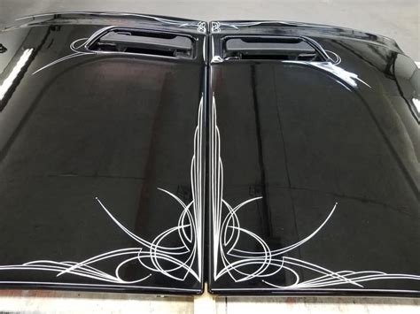 Black Car With White Pinstripe Designs Black Car With White Graphics