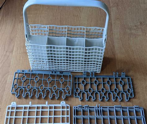 Корзинка для столових приладів для посудомийної машинки 300 грн Посуд кухонне приладдя