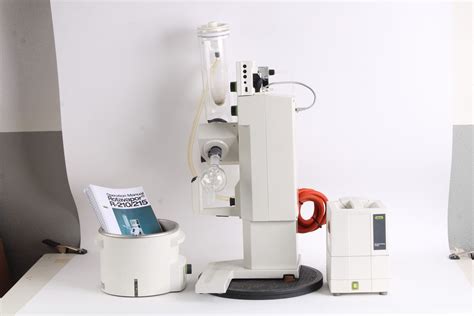 Buchi R 215 Rotavapor System W B 491 Bath V 850 Vacuum And V 700 Pump Ntc Tech