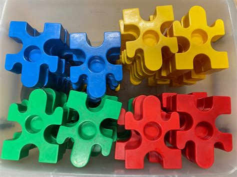 Connecting Blocks Hobbies And Toys Toys And Games On Carousell