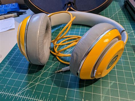 How To Replace Battery On Dre Beats Paul Vivier