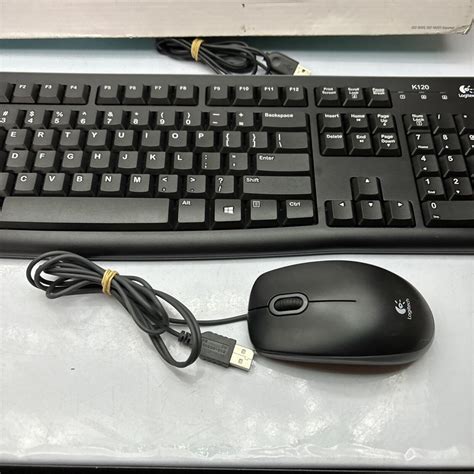 Logitech Mk120 920 002586 Usb Keyboard And Mouse Retro Unit