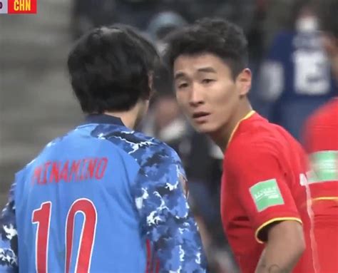 女足3 2翻盘！男足他第一个送上祝贺，有胆有识，李铁李霄鹏沉默中国女足比赛中国队