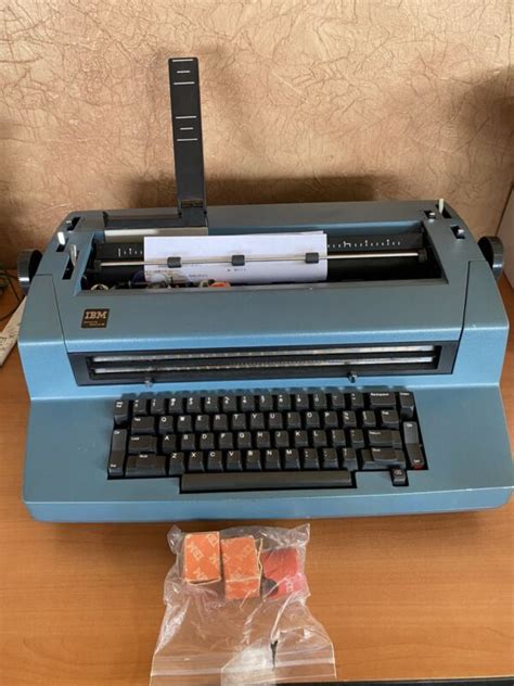 1982 Ibm Correcting Selectric Iii On The Typewriter Database