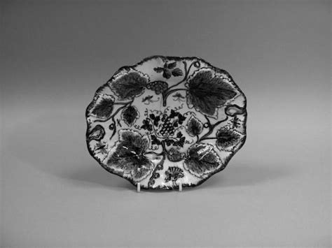 Bonhams A Bow Porcelain Dish
