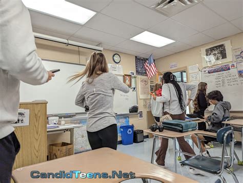 Hs Teen Pull Up Creepshots Candid Teens