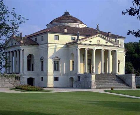 Italian Renaissance Homes Organized Around A Central Courtyard