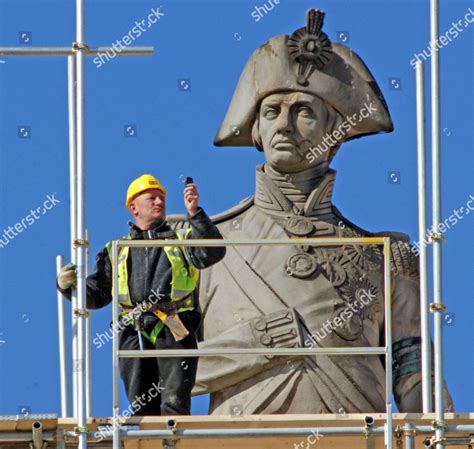 Scaffolders Erecting Scaffolding Around Nelsons Column Editorial Stock Scaffolders Erecting Scaffolding Around Nelsons Column Editorial Stock