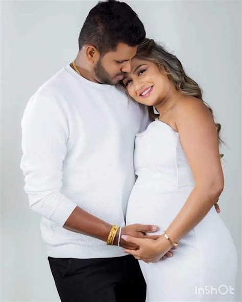 කාවින්ද්‍යා දුල්ශනි අම්මා කෙනෙක් වෙන්න යන්නේ 🩷 සුබ පැතුම් Youtube