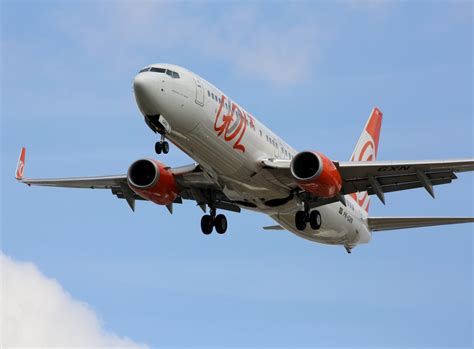 무료 이미지 구름 하늘 나는 파리 공항 평면 차량 공기 호스 타기 여객기 모터 상업적 에어 버스 이륙하다 항공 운송 제트기 에어 버스