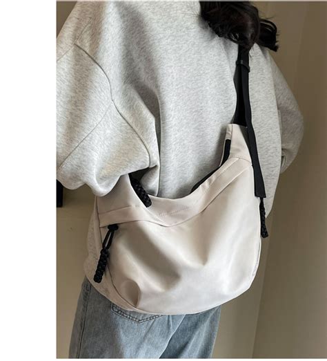 특가 데일리 캔버스 크로스백 보부상 가방 대학생 개강룩 메신저백 노트북 벚꽃룩 숄더백 Gb011