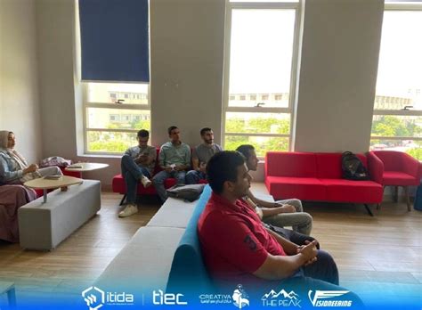 Yousef Magdy On Linkedin Creativecamp Freelance Marketing Editing Photography Swot