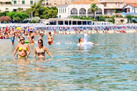 Cera Una Volta Il Turismo A Soverato Soverato Web