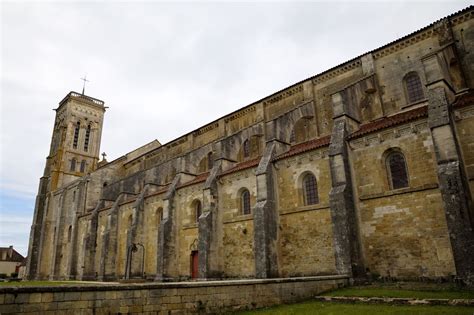 All About The Buttress And Other Wall Supports