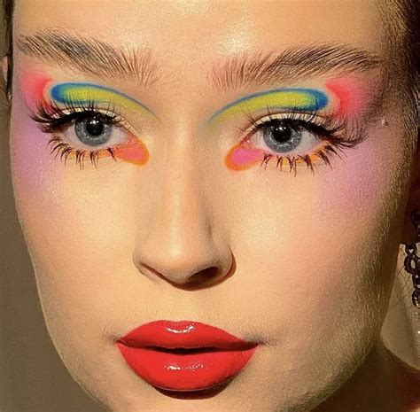 How To Wear Bright Eye Makeup Artofit