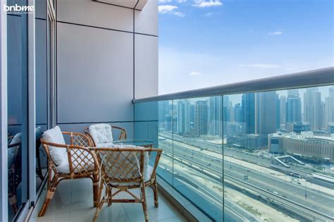 Jlt Cluster P Modern 1 Br Apt Home Rental In Dubai