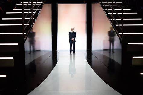 Communication François Fillon Et La Campagne Zombie