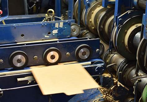 Folding And Gluing Custom Boxes Boxes And Packaging Miami Fl