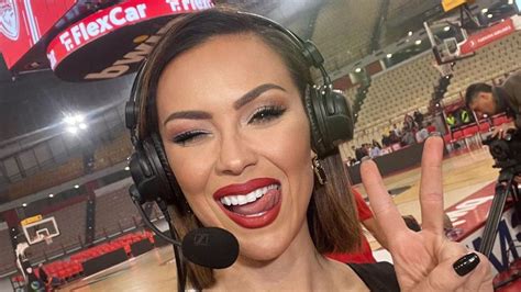 Хит в мрежата Тв водеща с голям гаф до суперзвезда от Евролигата