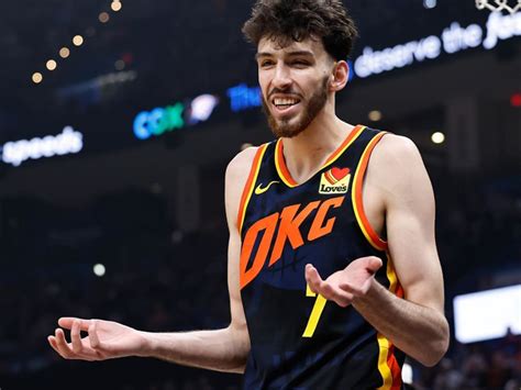 Gonzaga Great Chet Holmgren Key In Matchup Vs All Time Nba Great