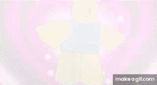 Noob Danse On Make A GIF
