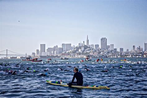 Preview Escape From Alcatraz Triathlon Triathlon Magazine Canada