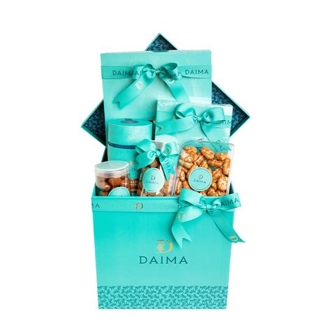Daima Daima Special T Box Medium Gourmet Sweets And Emirati Coffee