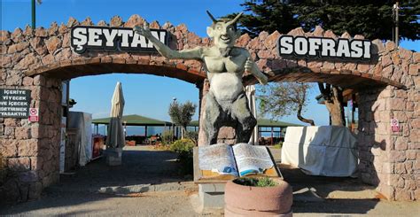 Ayvalık Şeytan Sofrası Efsanelerle Örülü Muhteşem Bir Manzara Muğla