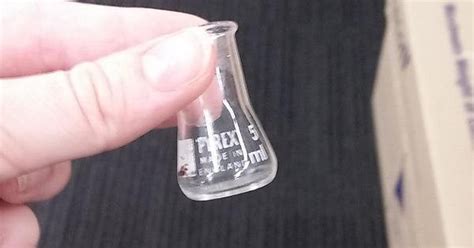 Look At This Tiny Flask R Labrats