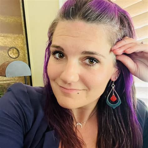 Julia Frances Juliafrances • Threads Say More